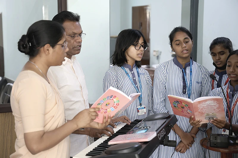 Holy Child School, Tagore Garden, New Delhi
